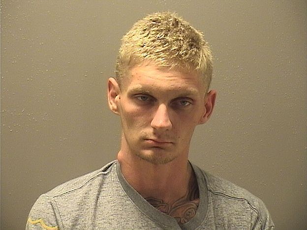 Loud radio leads to arrest of Benton probationer on felony drug charges ...