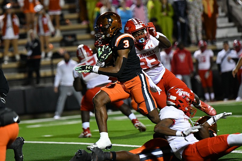 Prep Football: Texas High on to area round with victory over Terrell ...