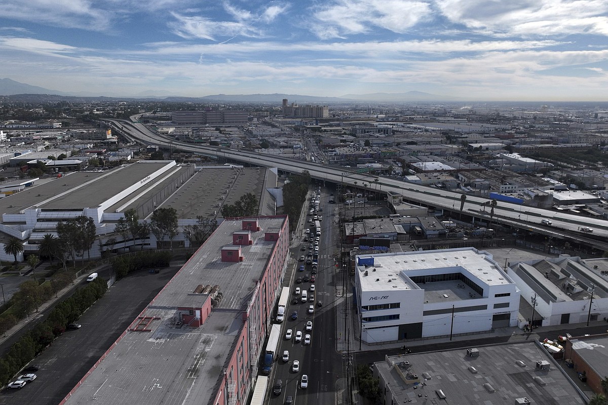 Fire-damaged LA freeway repairs will take three to five weeks ...