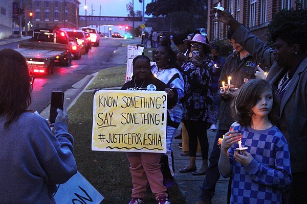 Vigil held for missing woman Ieshia Jackson | El Dorado News