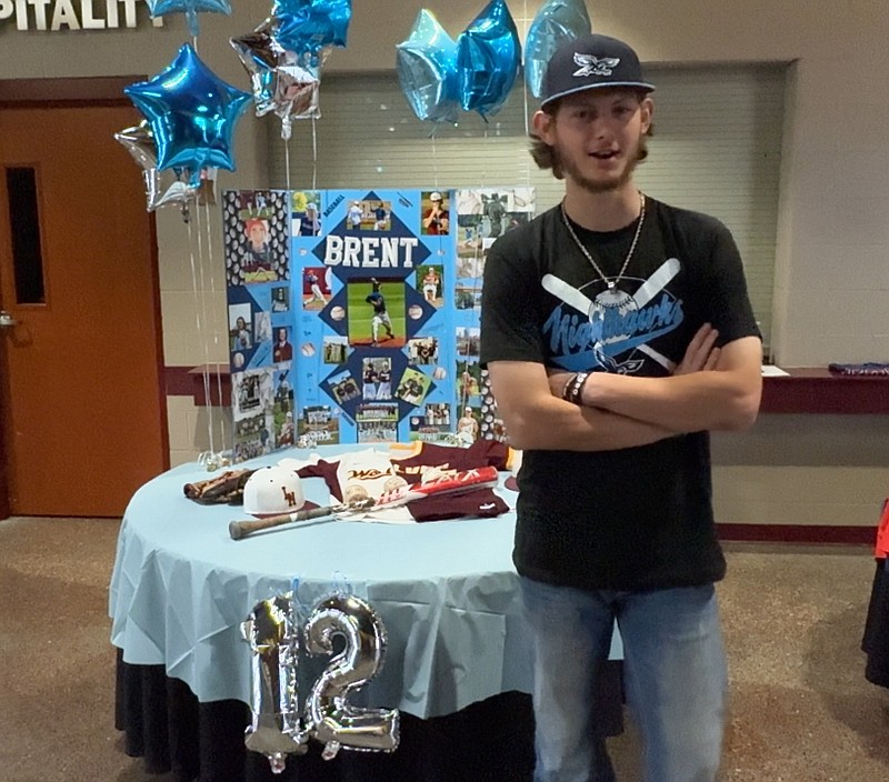 WATCH | Diamond Wolves’ lefty Davis signs with NPC | Hot Springs ...