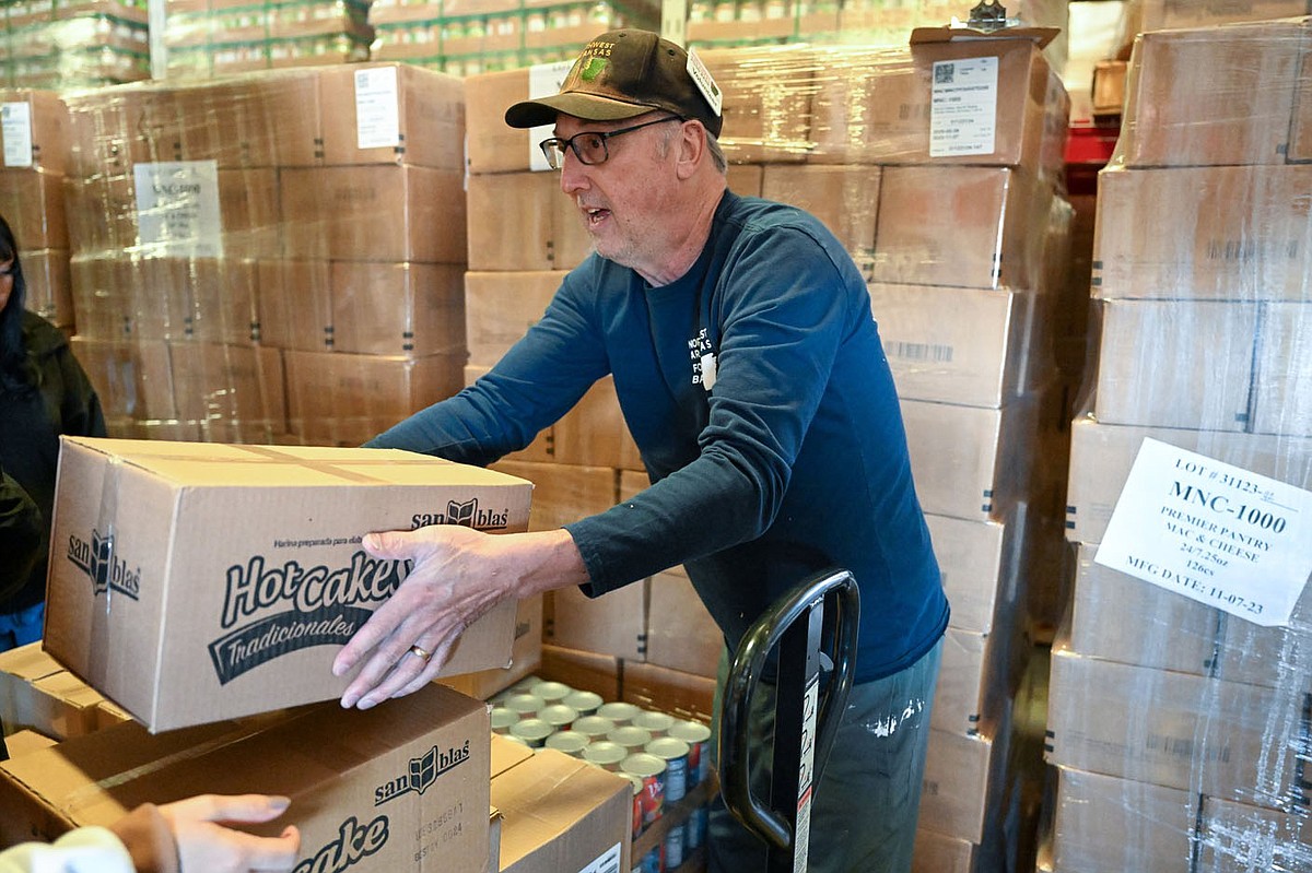 Newspaper’s Community Christmas Card program offers chance to help ...