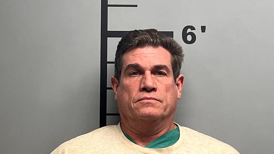 Gravette landlord accused of hitting tenants, threatening them with gun ...