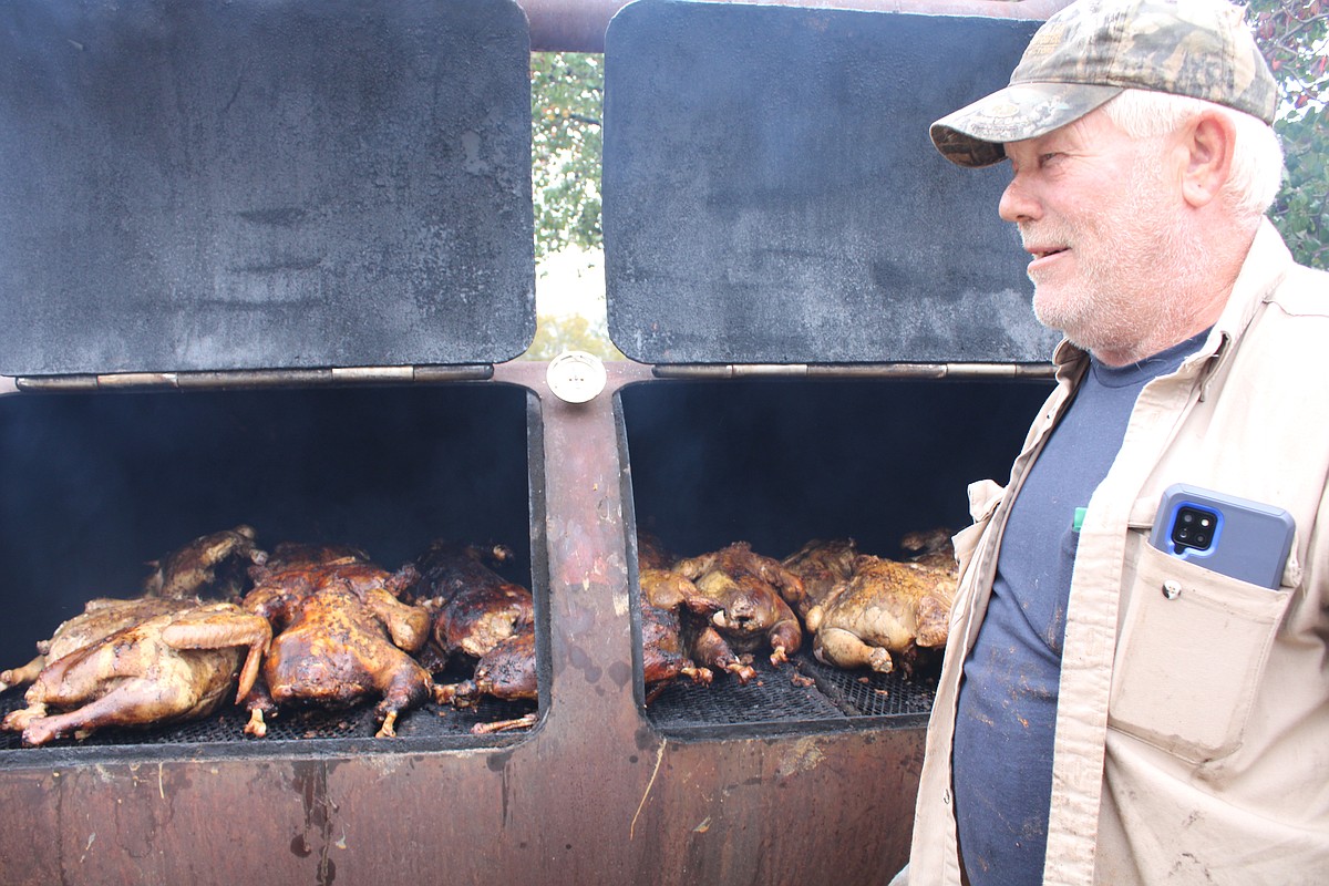 30 years of cooking turkeys for the Salvation Army | El Dorado News