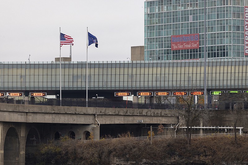 Vehicle explodes at Rainbow Bridge border crossing in Niagara Falls ...