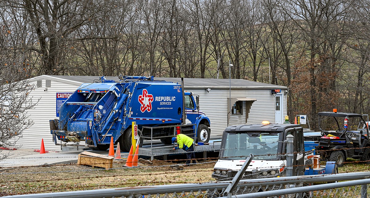 Jefferson City commission, staff exploring ways to clean up residents ...