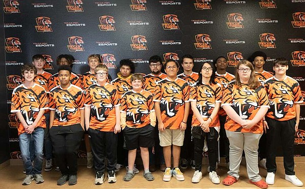 Texas High esports team bound for state ‘Fortnite’ championship ...