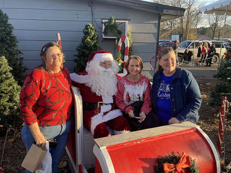 A Redfield Christmas | Pine Bluff Commercial News A Redfield Christmas | Pine Bluff Commercial News