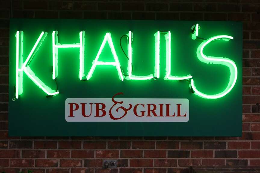 RESTAURANT TRANSITIONS: 7 Brew sets JFK opening on Monday | The ...