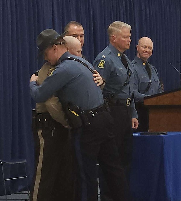 Missouri State Highway Patrol Law Enforcement Academy graduates 25 new ...