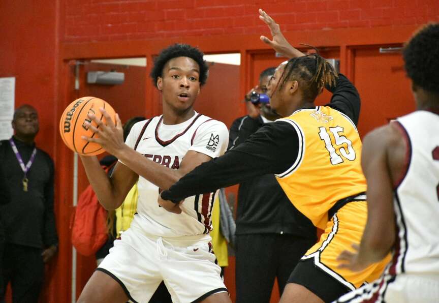 Dendy back in Zebras’ victory over Wildcats | Pine Bluff Commercial News