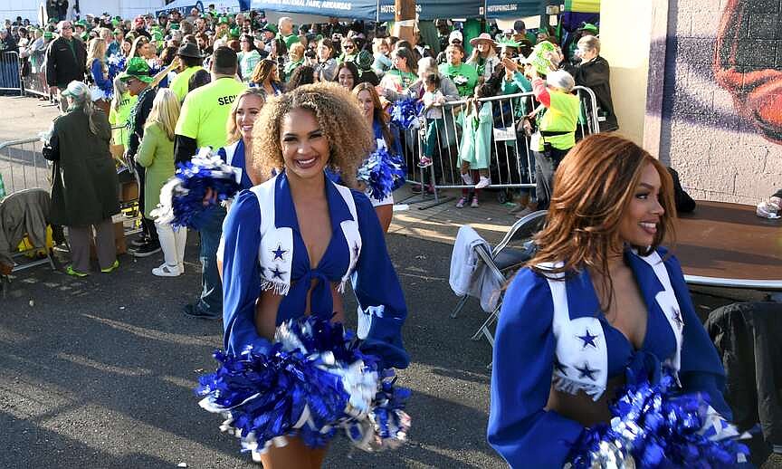 Dallas Cowboys Cheerleaders set for 9th parade appearance | Hot Springs ...