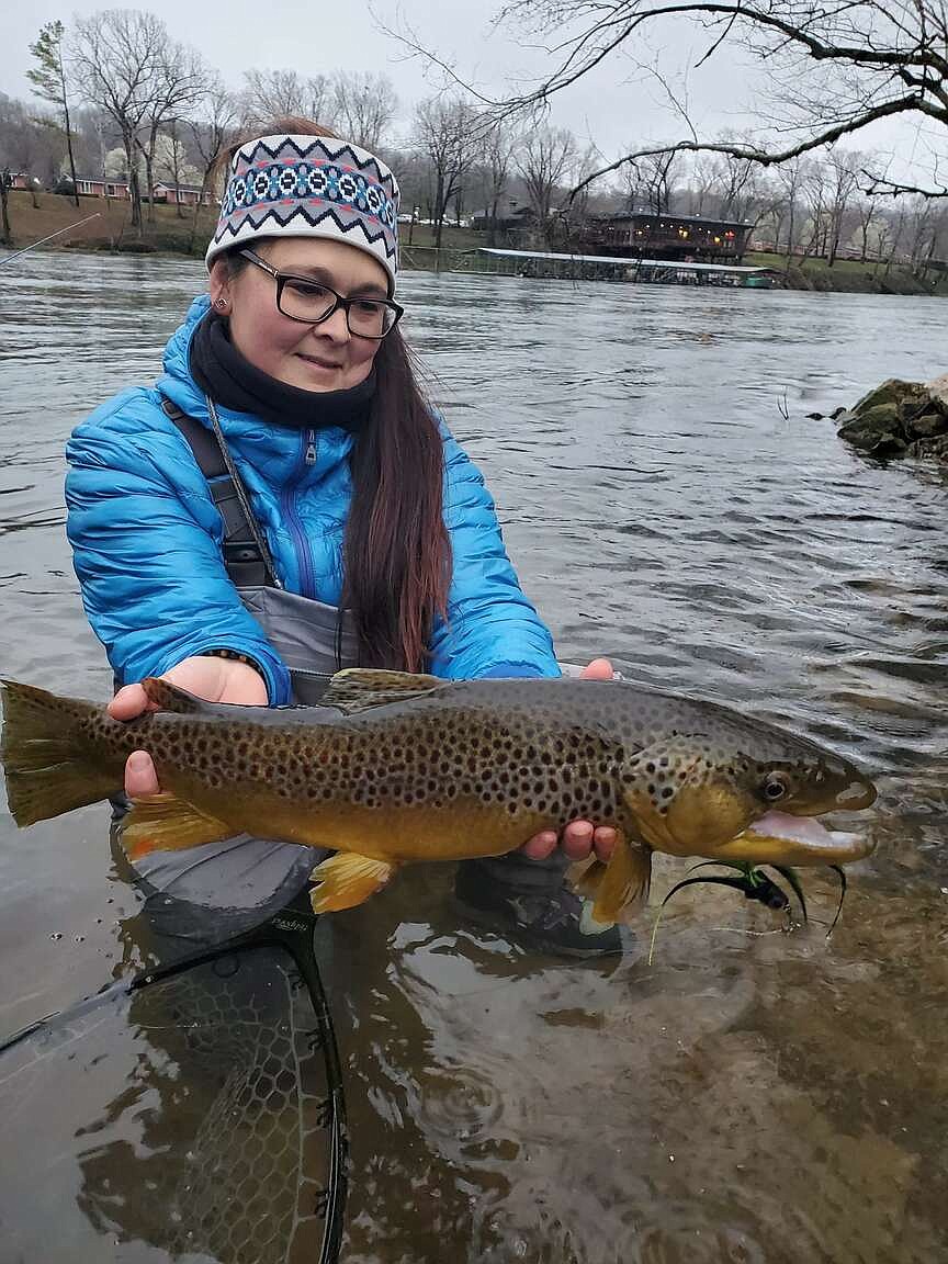 Chasing big winter White River browns with Jeremy Hunt | Fulton Sun