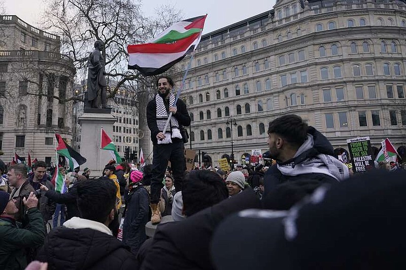Global day of protests draws thousands in pro-Palestinian marches ...