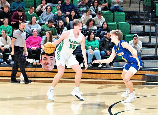 PREP BASKETBALL: Van Buren improves to 3-0 in 5A-West with win over ...
