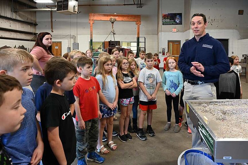 Cole R-5 School District to put two ballot issues before voters in ...