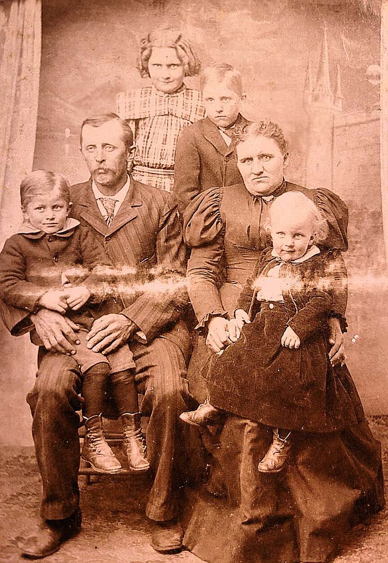 COLE COUNTY HISTORY: First-generation citizen lived a life punctuated ...