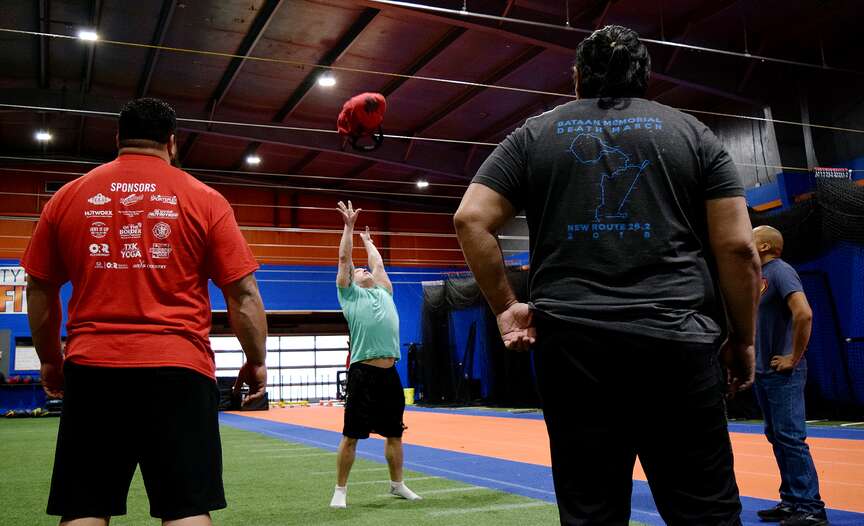 WATCH | Strongman competitors hold workshop in Texarkana | Texarkana ...