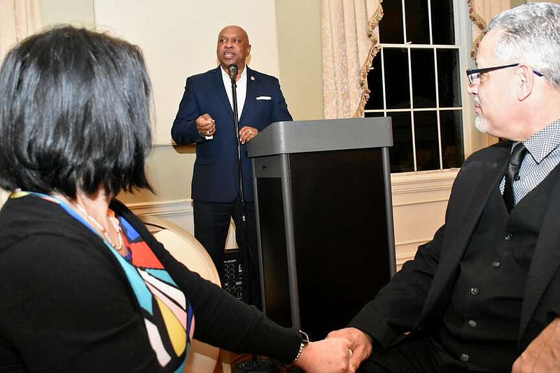 Community celebrates outgoing SEARK chief | Pine Bluff Commercial News