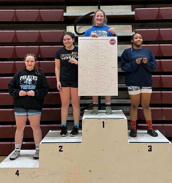 Lewis becomes South Callaway girls wrestling’s first district champion ...