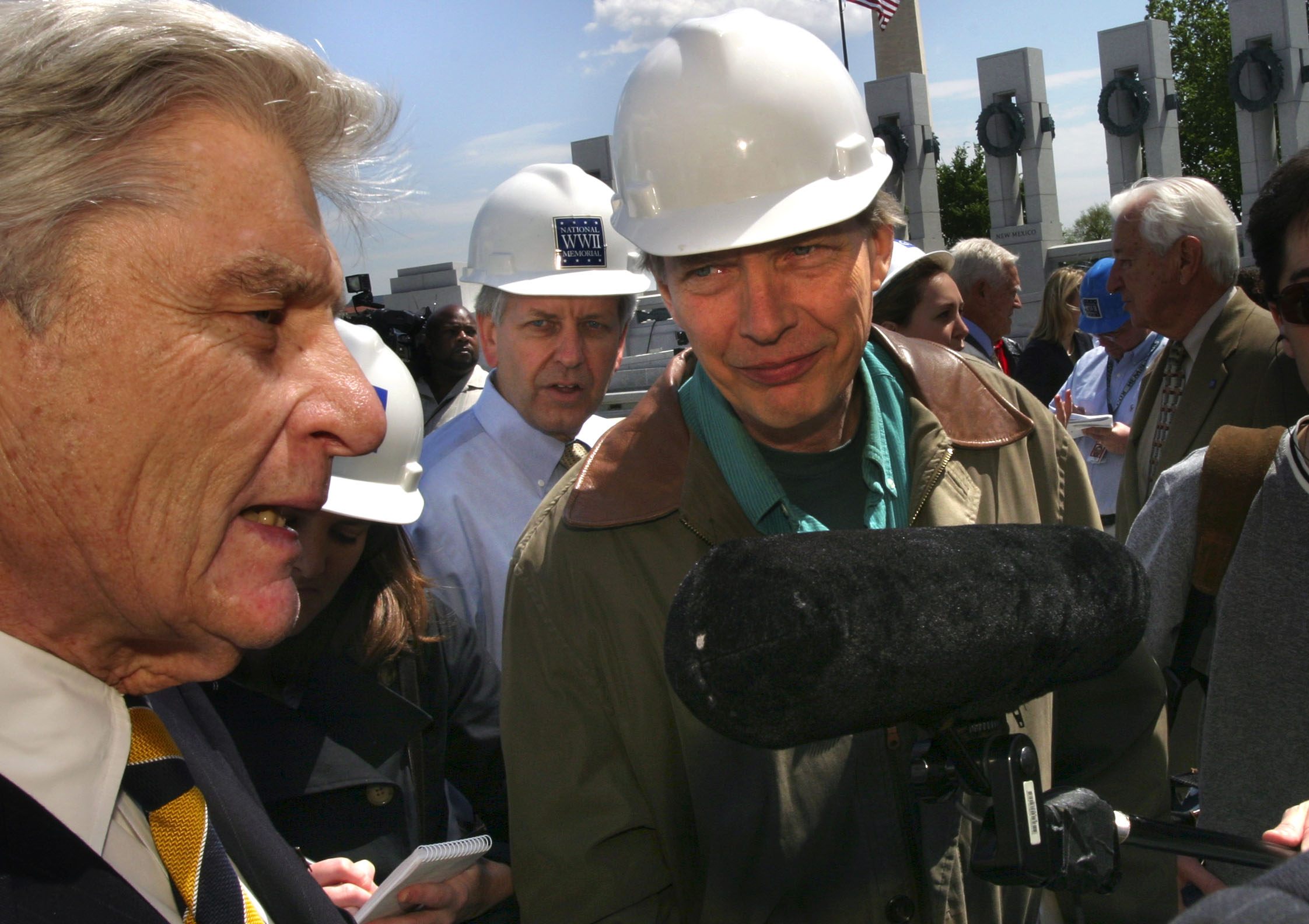 Bob Edwards, radio host who built NPR's 'Morning Edition,' dies at 76 ...