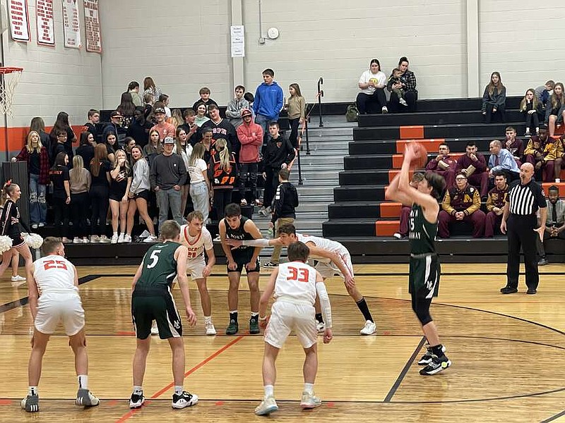 North Callaway boys basketball breezes through host New Bloomfield to ...