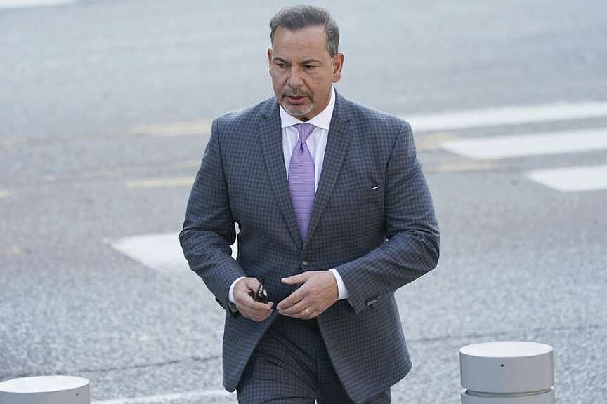 DEA agent on trial accused of taking $250K in bribes from Mafia | Hot ...