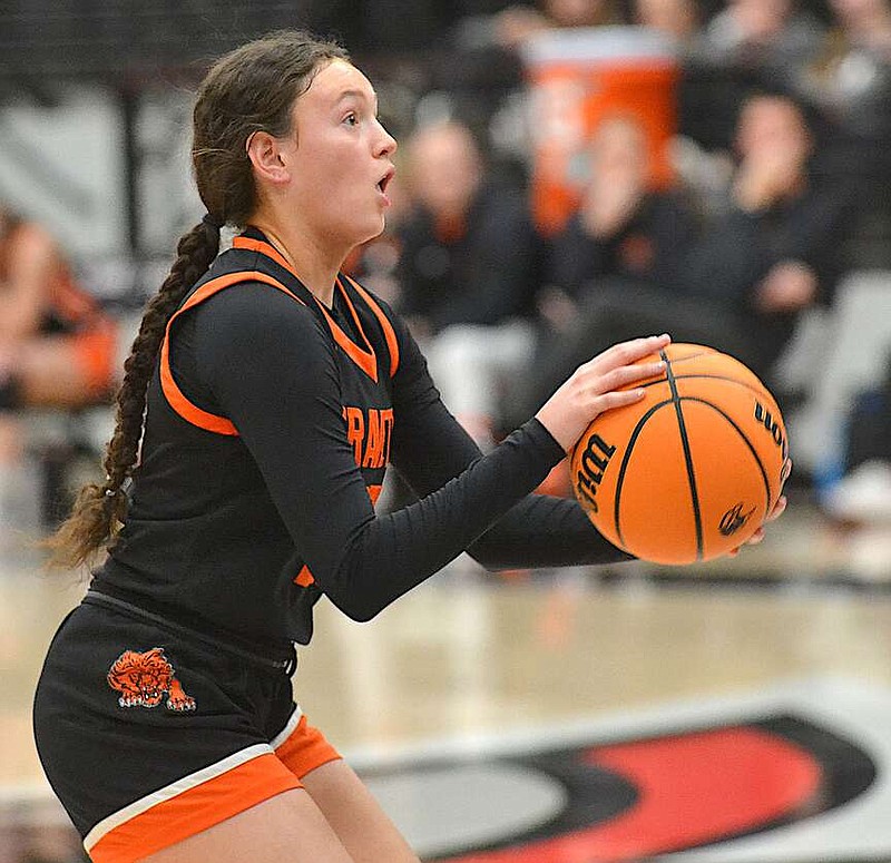 Romine’s all-around play sparks Lady Lions | Westside Eagle Observer