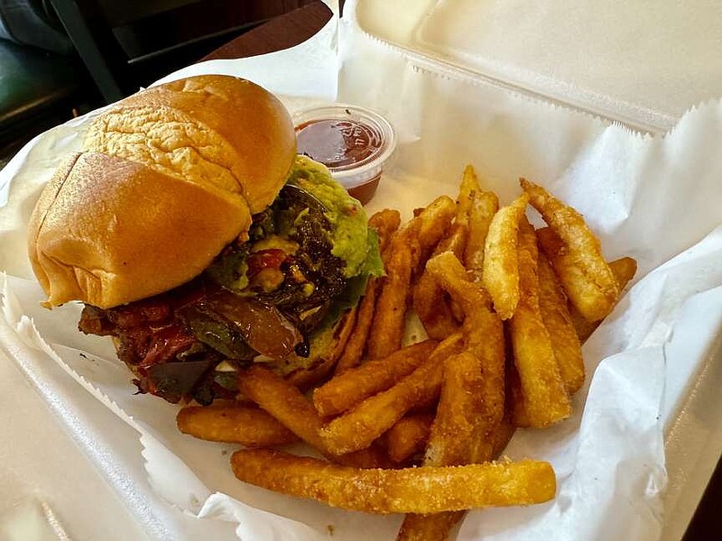 WATCH | Takeout Takeaways: Ohio Club’s Holy Guacamole Burger | Hot ...