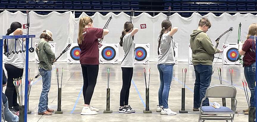 Arrows take flight at state archery championship | Hot Springs Sentinel ...