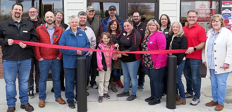 Ribbon cut at new Casey’s store in Gentry | Westside Eagle Observer