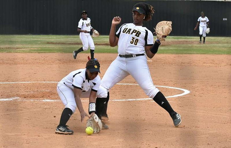 Lady Lions shut out on softball field | Pine Bluff Commercial News