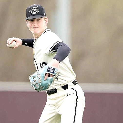 Hawks go 4-0, L-E 3-1 in Hallsville Invitational | Texarkana Gazette