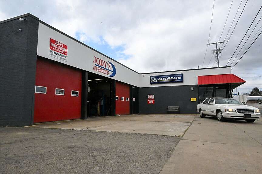 Jody’s Auto Services in Fort Smith making switch to solar energy | The ...