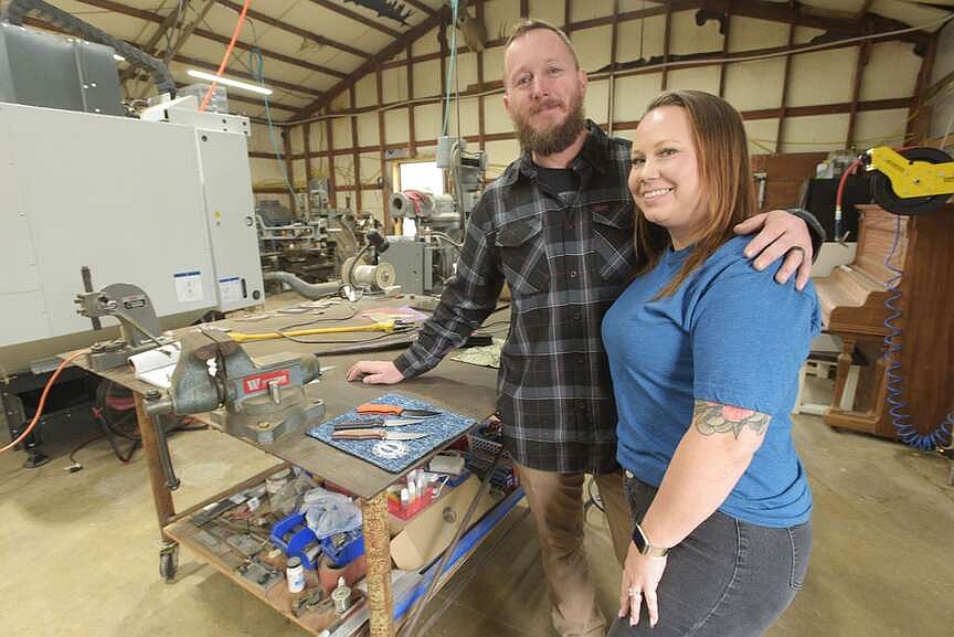 Spotlight shines on the Taylors' custom made knives | Westside Eagle ...