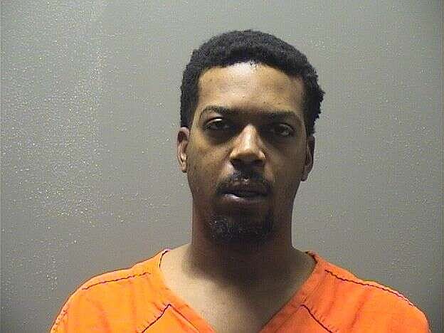 Man sought on felony warrants arrested after fleeing from state police ...