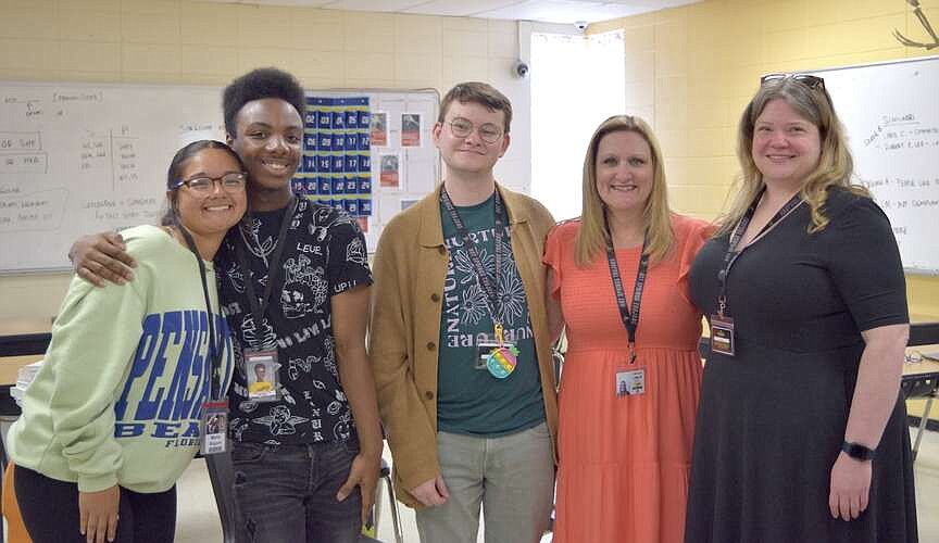 ‘The Great Gatsby’: Scavenger hunt immerses students in history | Hot ...