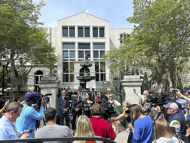 Federal judge gives Murdaugh 40 years | Northwest Arkansas Democrat-Gazette