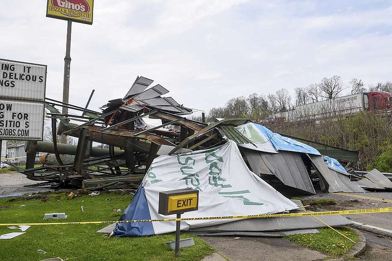 Deadly severe weather roars through several states, spawning potential ...