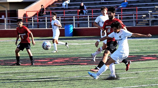 York scores late to lift Fort Smith Southside boys soccer over ...