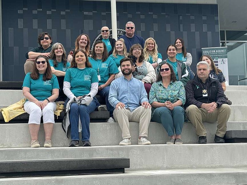 CARDV hosts Lunch on the Lawn | Fulton Sun