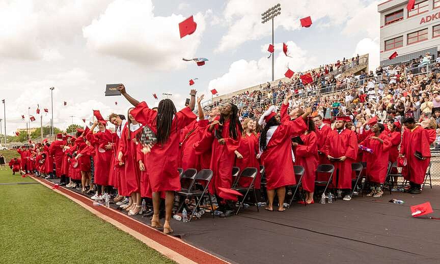 Area commencement ceremonies coming soon | Jefferson City News Tribune