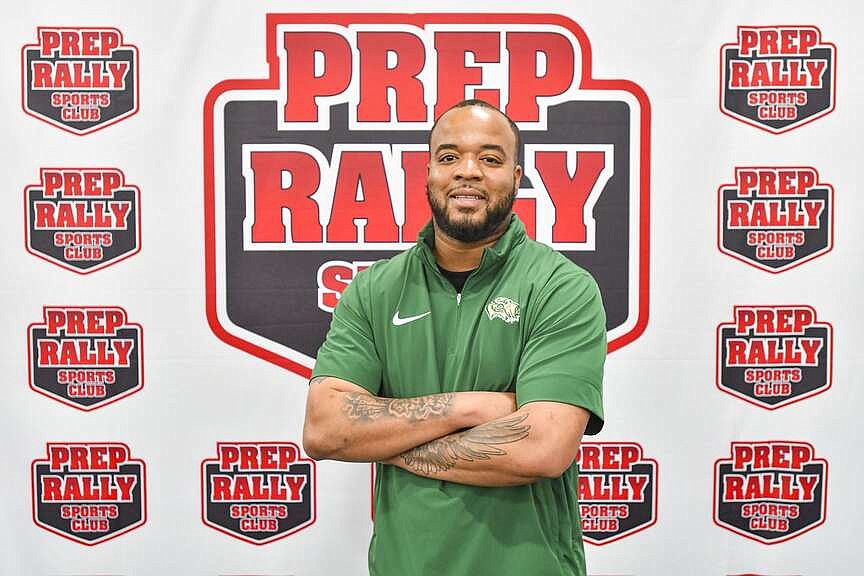 Alma s Dominic Lincoln Named Area Coach Of The Year River Valley Alma s Dominic Lincoln Named Area Coach Of The Year River Valley