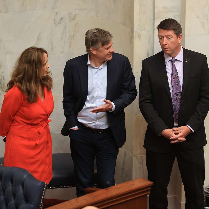 Senate committee advances 2 amended crypto mining bills pushing greater ...