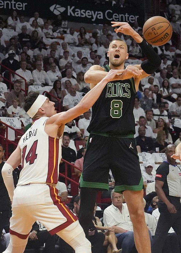 Derrick White scores 38 as Celtics top Heat to take a 3-1 series lead ... Derrick White scores 38 as Celtics top Heat to take a 3-1 series lead ...