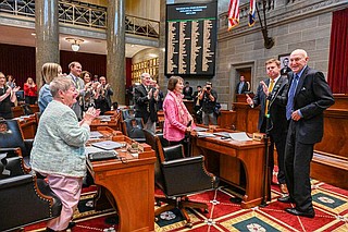 Former MU Basketball Coach Norm Stewart inducted in Hall of Famous ...