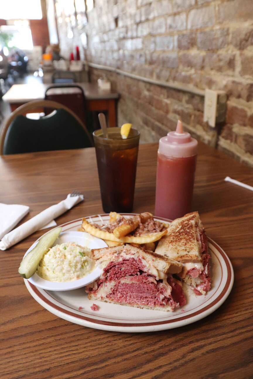 RIVER VALLEY EATS: Kat Robinson says Atkins International Cafe Hits The ...