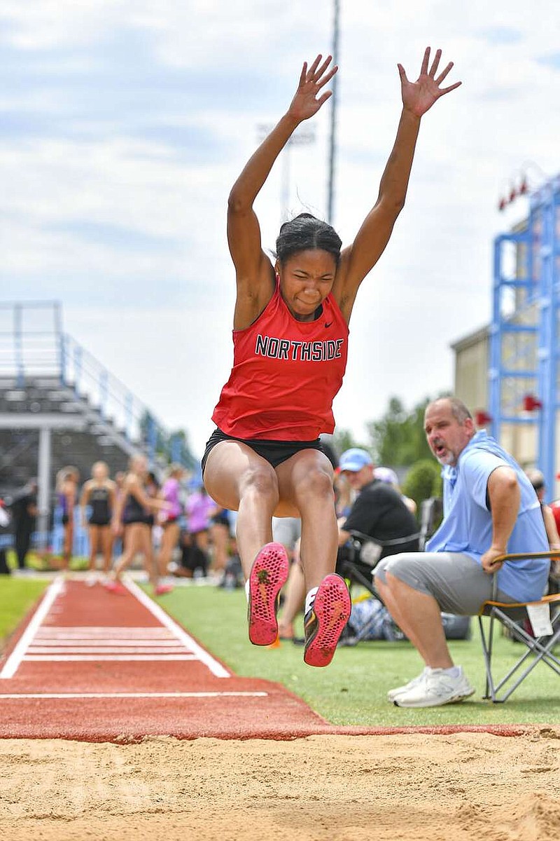 Local athletes shine at 6A state meet | River Valley Democrat-Gazette