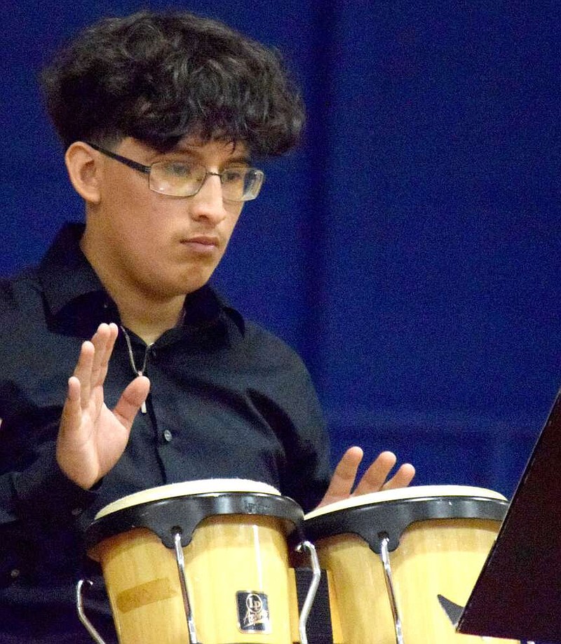 Music fills the air in Decatur gym | Westside Eagle Observer