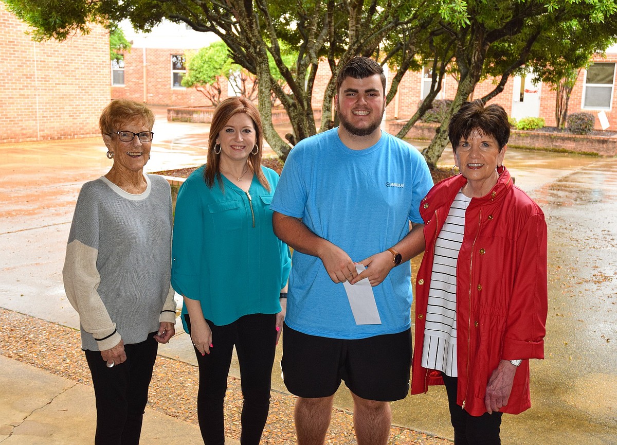 Magnolia Public Schools Foundation awards scholarships | Magnolia ...